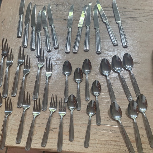 Reed & Barton | Dining | Reed Barton Stainless Steel Flatware | Poshmark